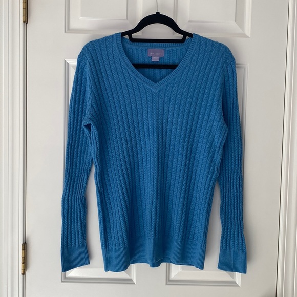 Laura Scott | Sweaters | Laura Scott Sky Blue Vneckline Cable Knit ...